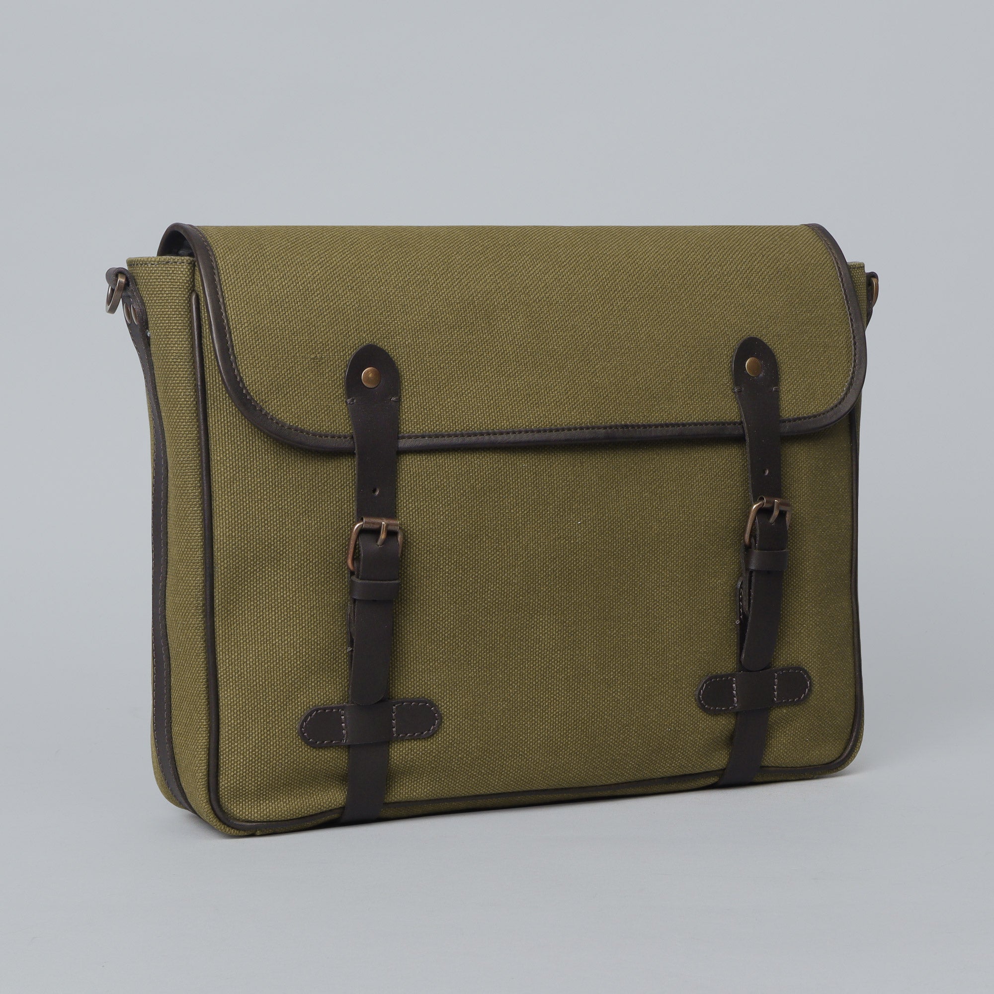 Oslo Canvas Messenger Bag